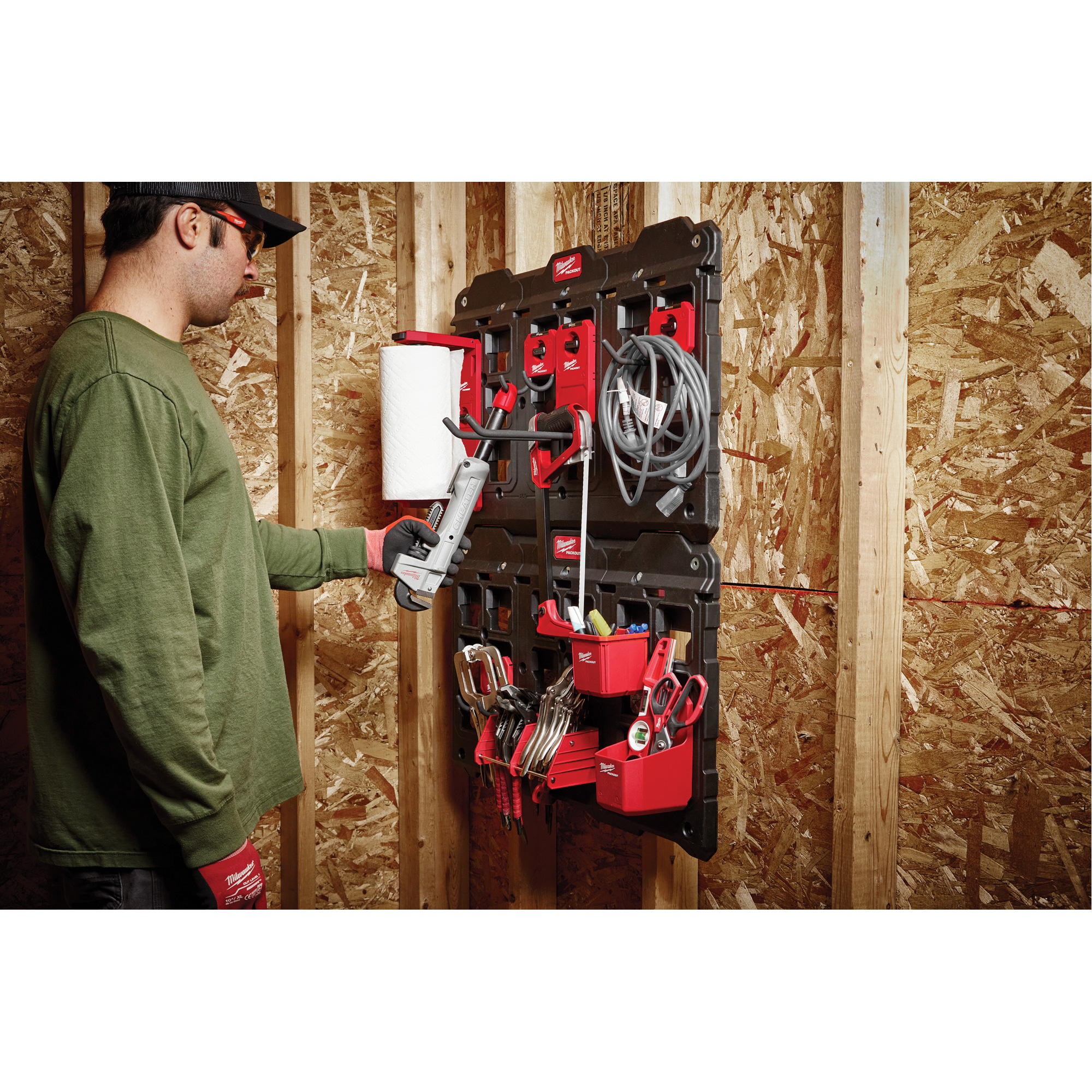 Milwaukee Packout Large Wall Plate | Equipment World